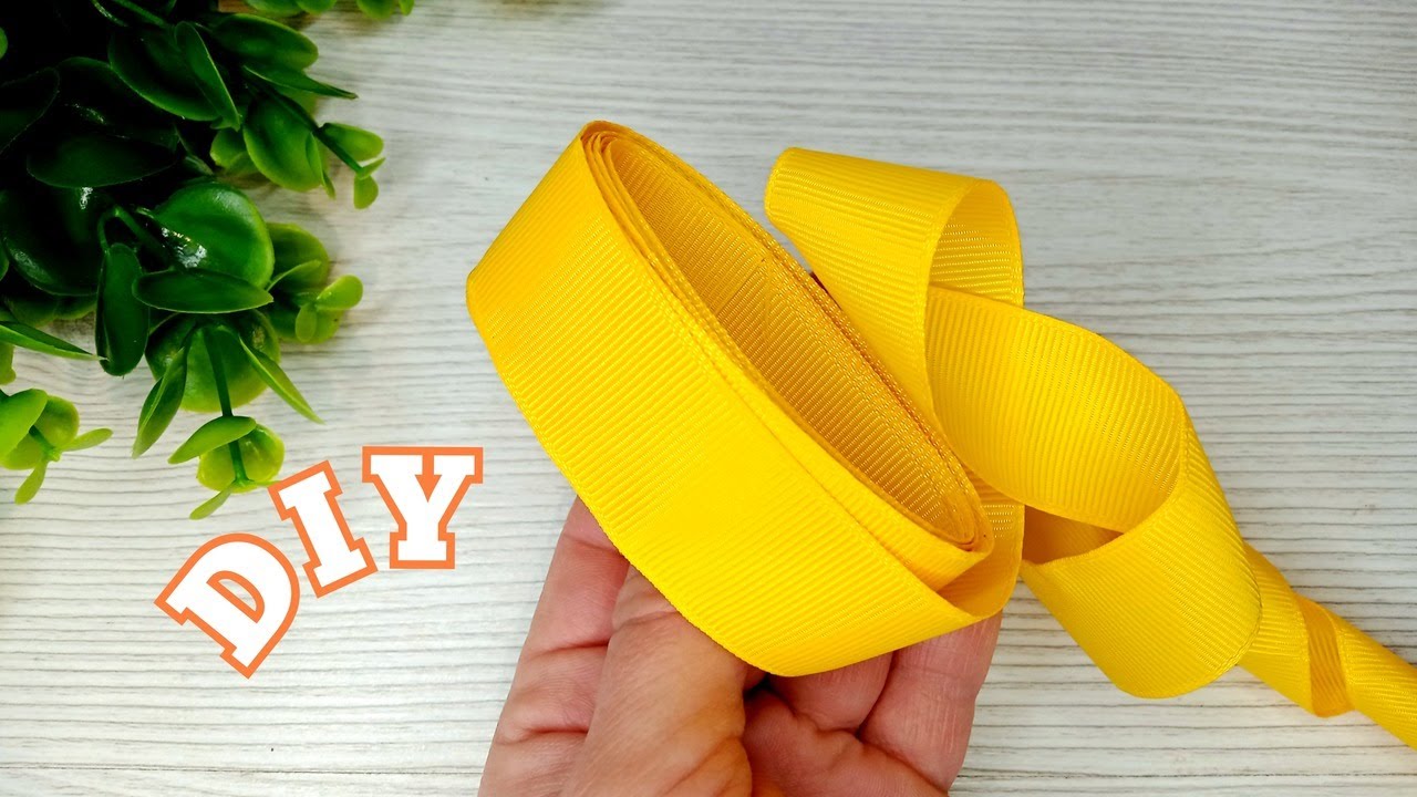 Perfect Ribbon Bows Step By Step DIY - YouTube