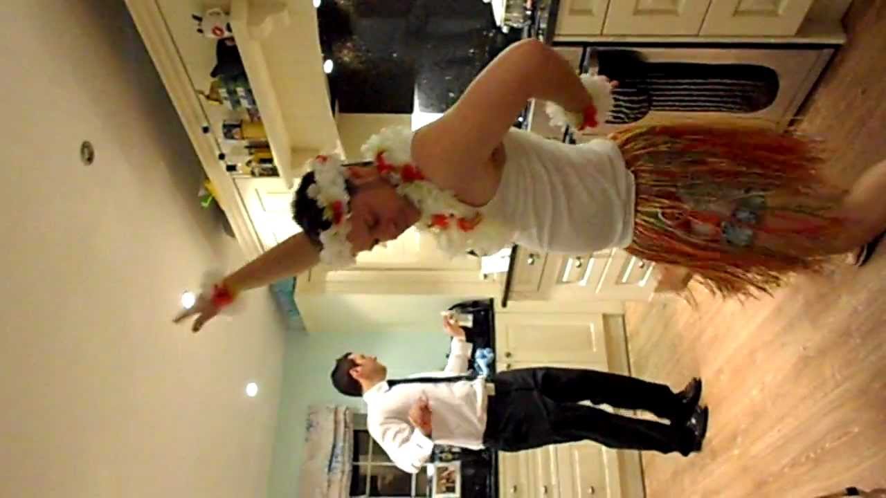 Daniel Wright's Crazy Hawaiian Dance - YouTube