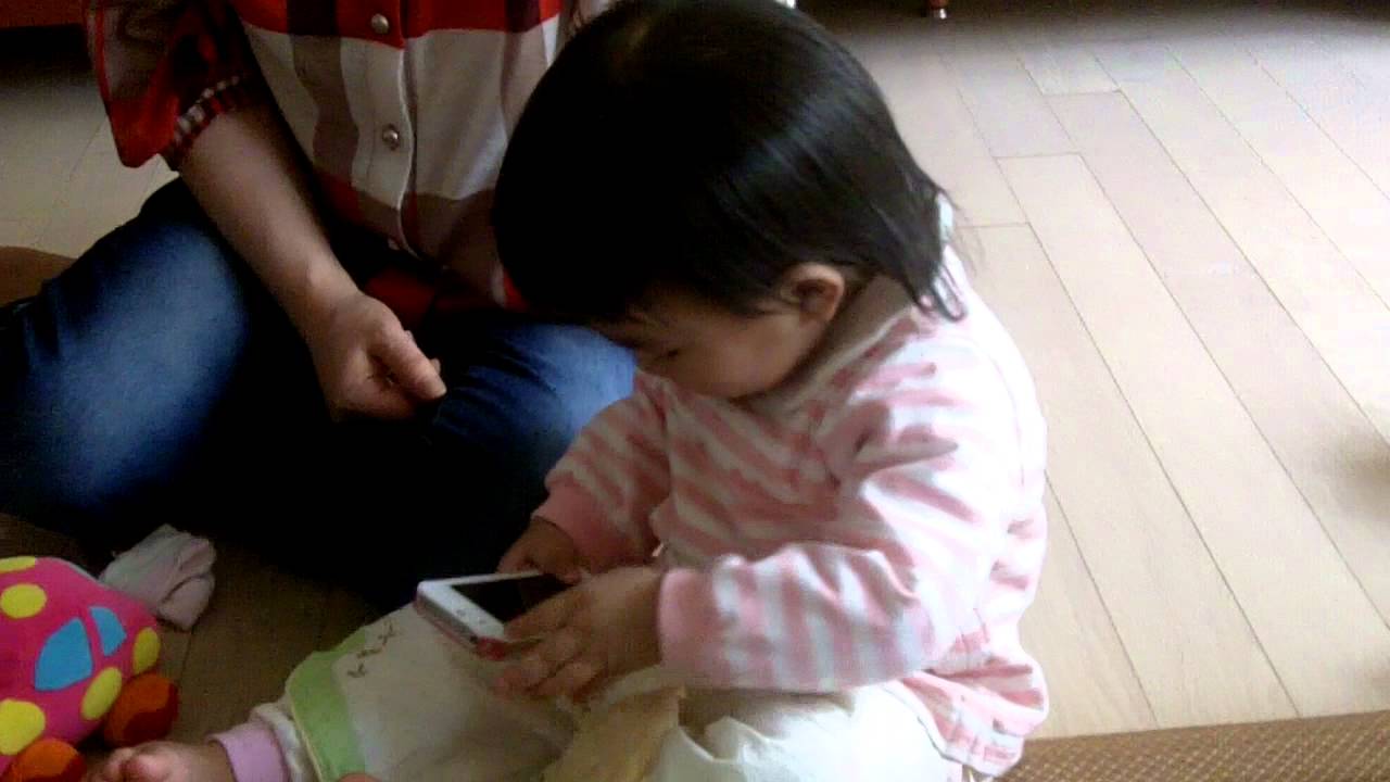 Kiana Munching on a Rice Cake - YouTube