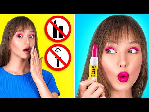 COOL WAYS TO SNEAK MAKE UP ANYWHERE || Funny Girly Tips by 123 GO Like!