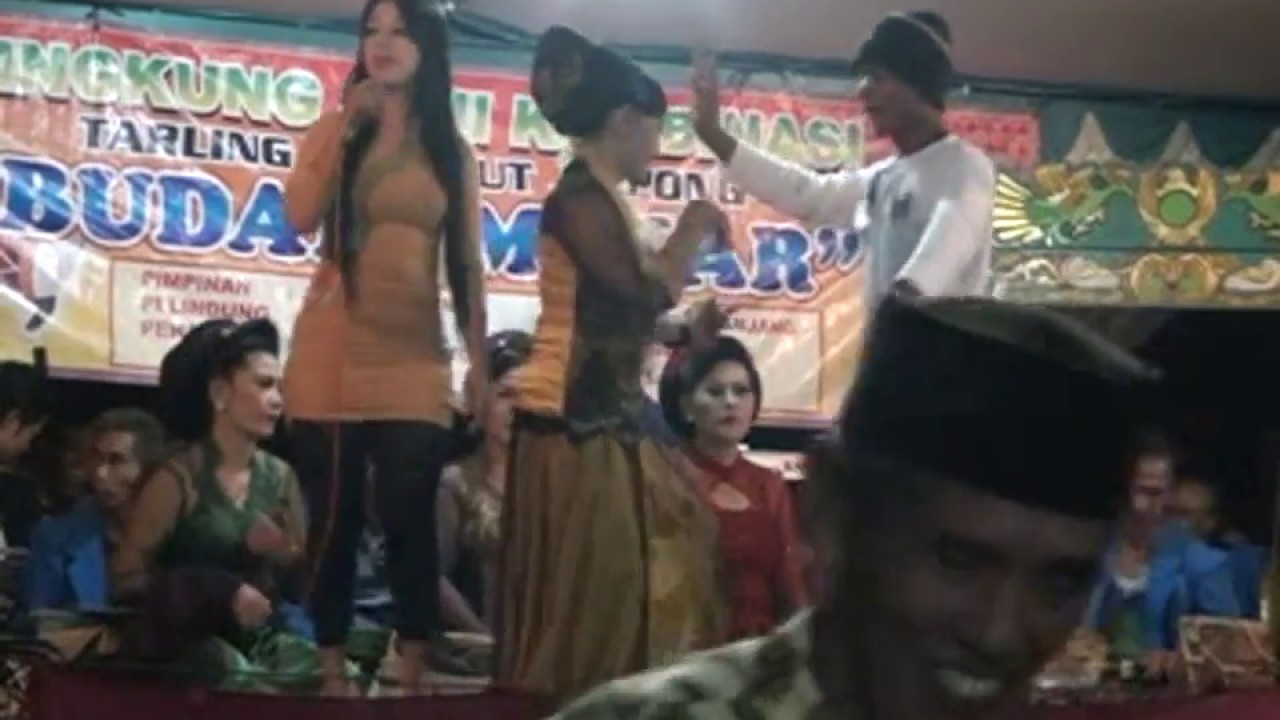 Karembong Kayas | Lingkung Seni Jaipong Dangdut BUDAYA MEKAR HD - YouTube