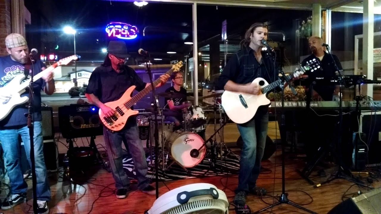 Aaron Ball and the Aaron Ball Band at Lefty's Tap House in Baker City ...