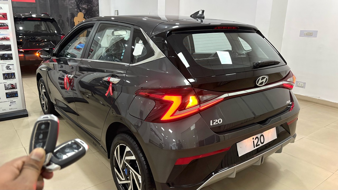 New Hyundai i20 Asta 2025 Model price,Features & Details Review ...