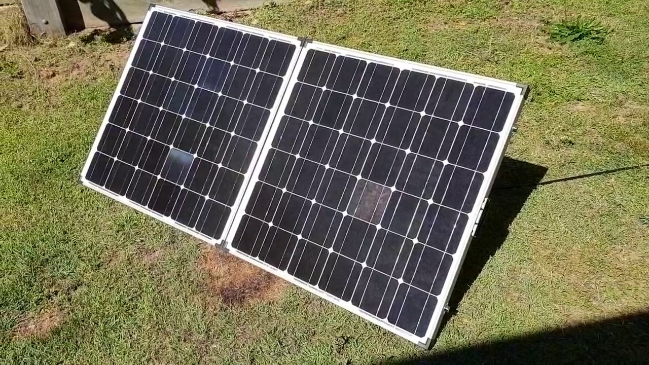 Solar panel surface temperature vs panel output. Hot is bad ! - YouTube