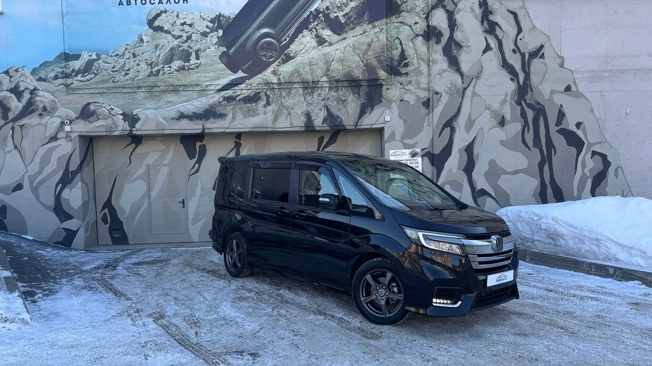 Семейная тачка Honda Stepwgn Spada Cool Spirit, 2019 год - YouTube