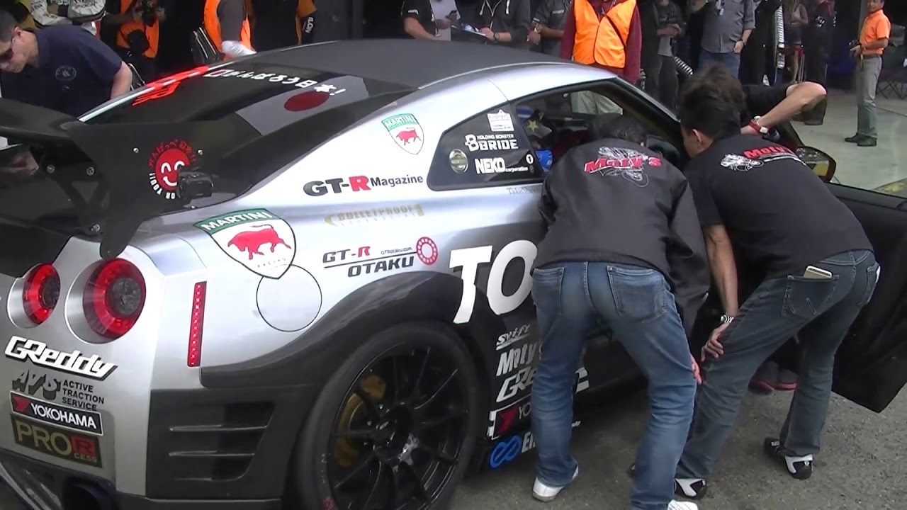 WTAC 2014 - Top Secret R35 GT-R coming into the pits. - YouTube