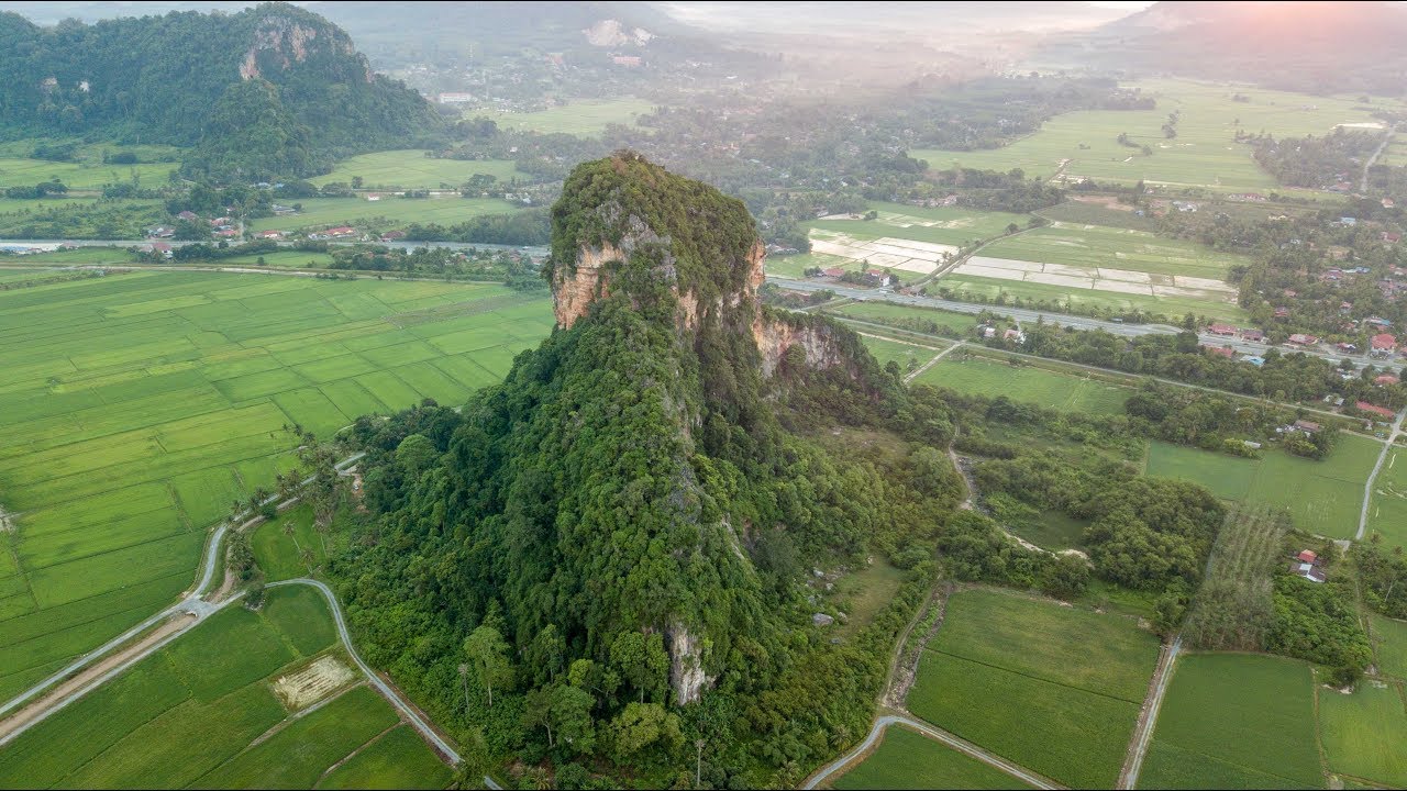 Bukit Kodiang A.K.A. Mok Cun Aerial View (Drone) | DJI Mavic Pro - YouTube