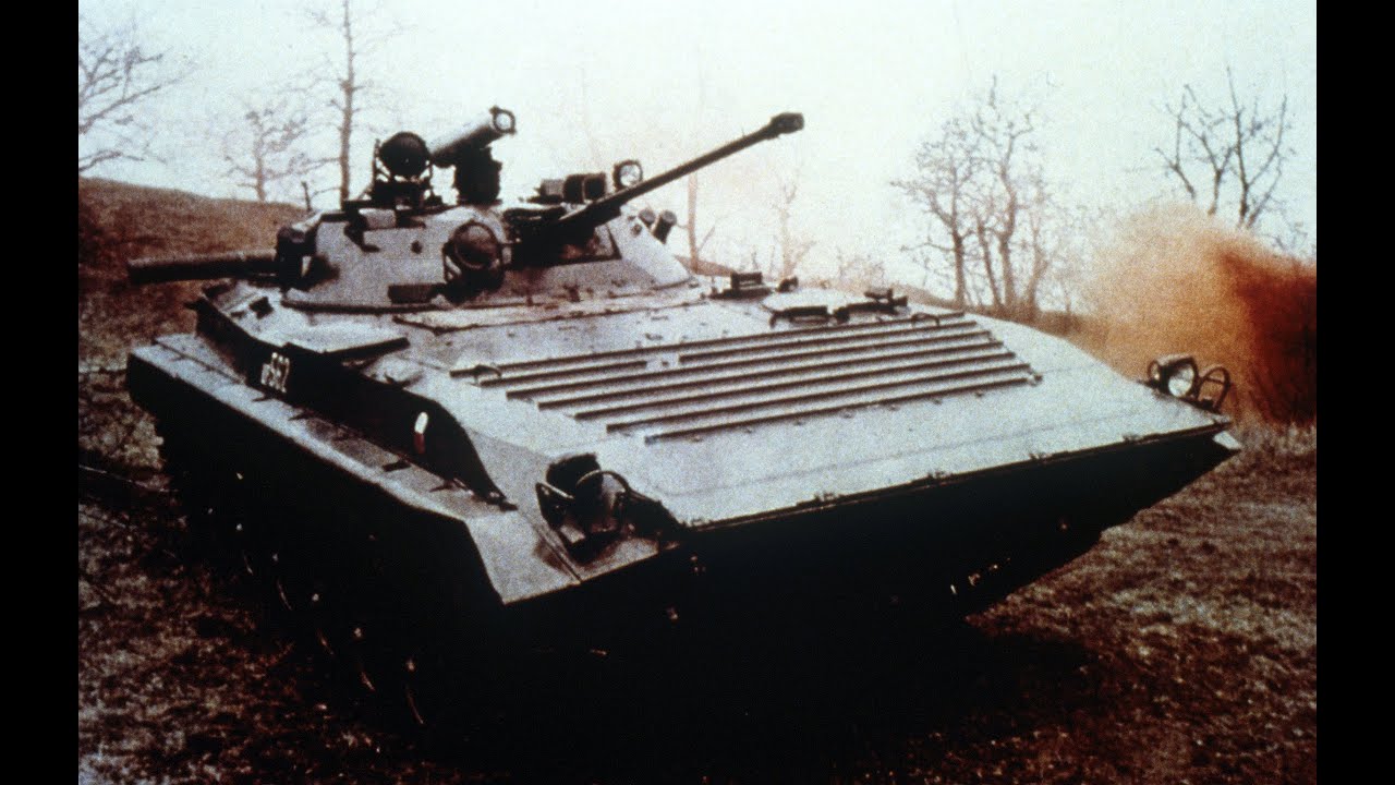 WARNO: BMP-2 in action - YouTube