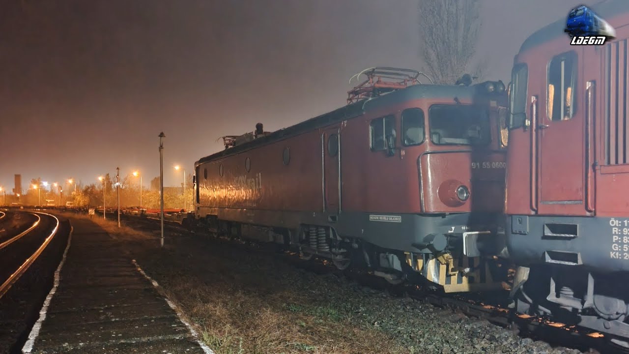 Locomotiva Electrică 600 004-0 & Tren Intermodal FOX Rail in Gara ...