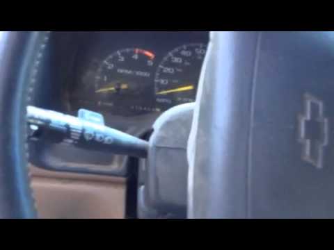 1995 Chevy 1/2 350 engine still running rough! - YouTube