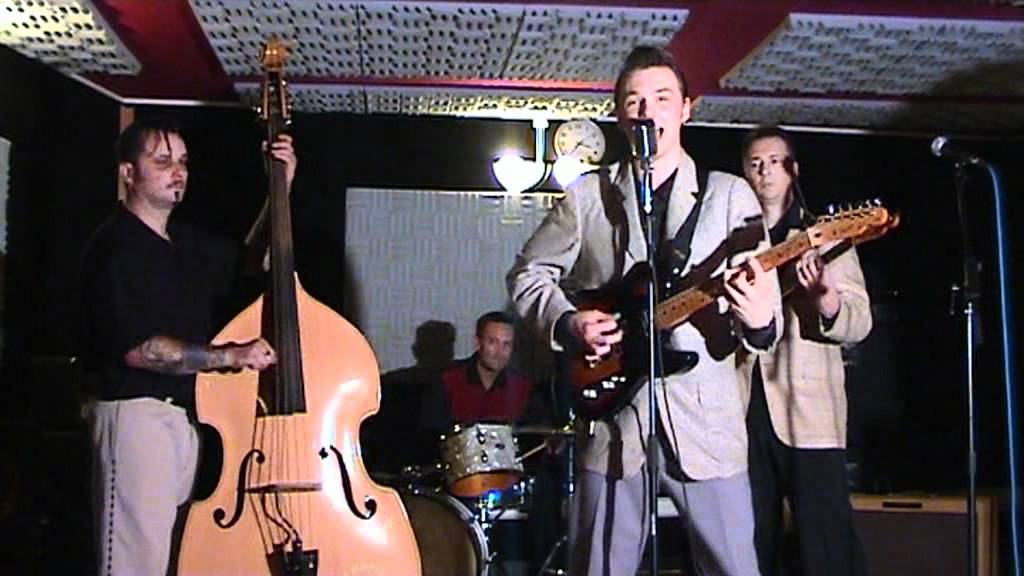 BARFLY Rock And Roll - YouTube