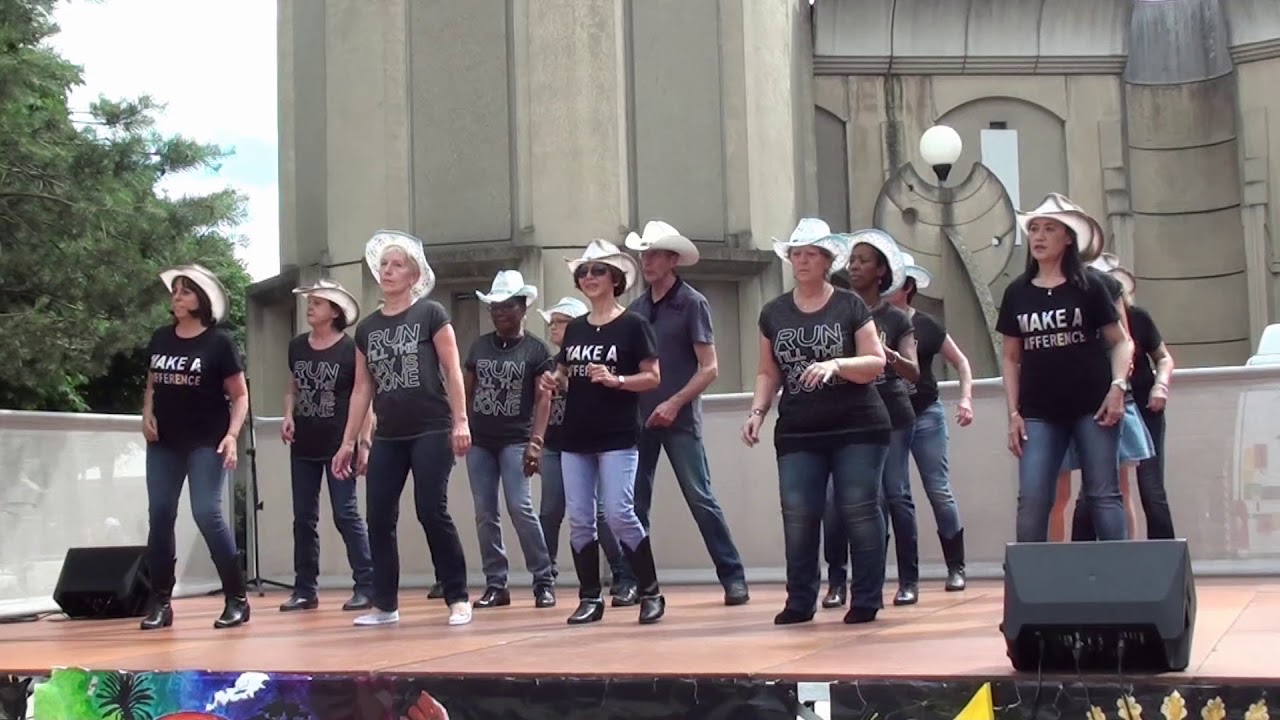 DESIRABLE - LINE DANCE - YouTube