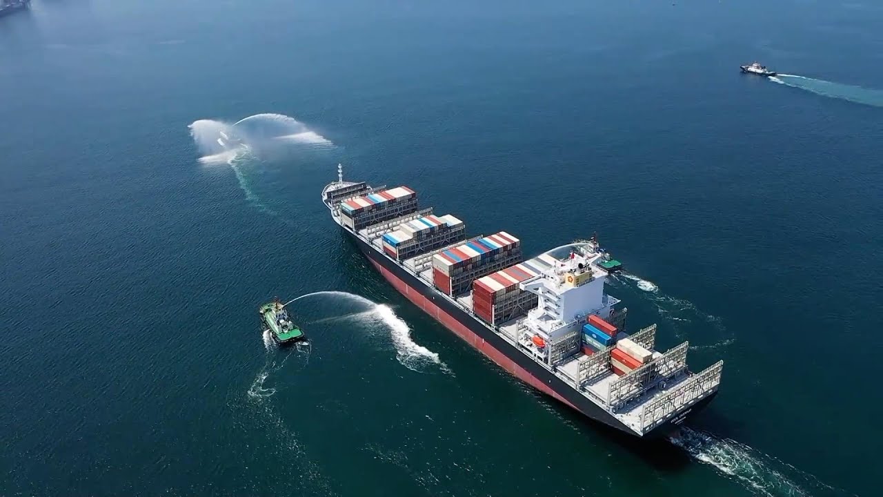 GLOBALink | Dalian-Mexico direct container shipping route opens - YouTube