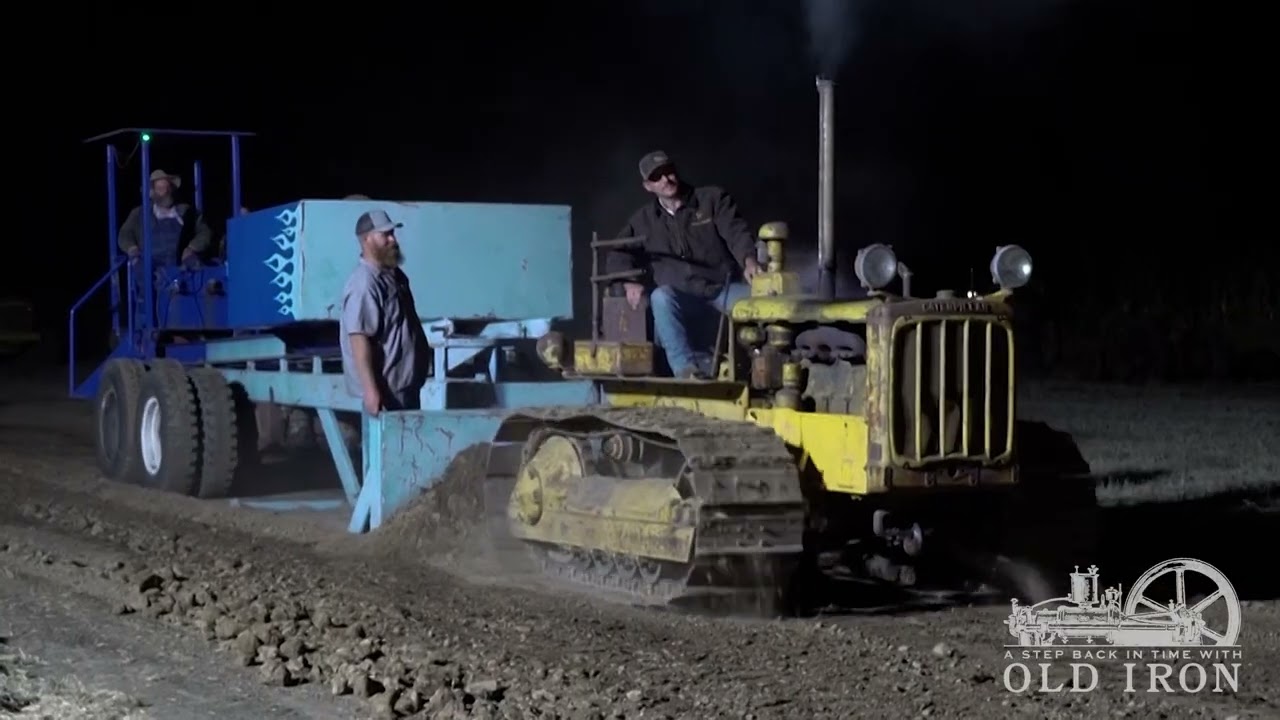 Early Day Gas Engine and Tractor Association - Branch 13: Night tractor ...