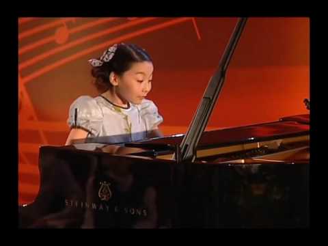 Kanon Matsuda : 松田華音 @ 10 y o C von Weber "Invitation to the Dance", Op ...