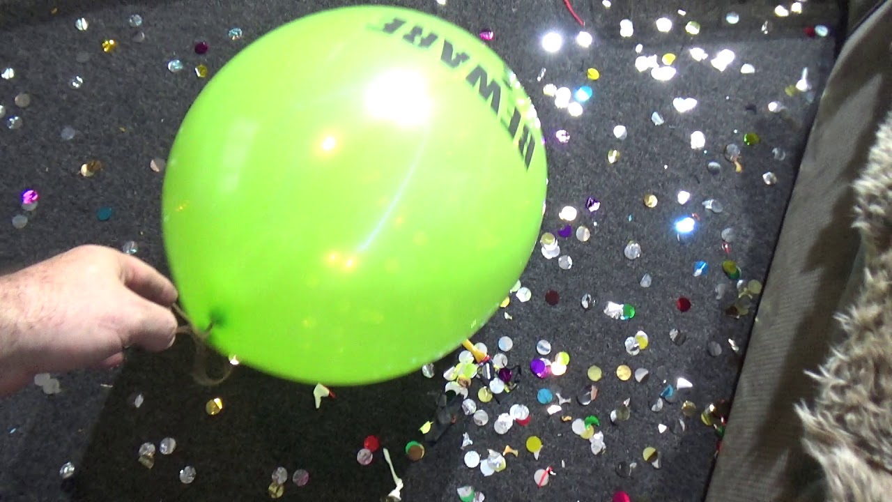 #24 The Mess 100 Balloons Make. Tidying up left overs Tangobaldy ...