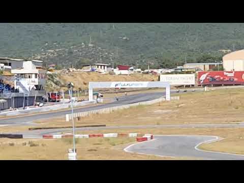 Ali Efe Yeğin. TMF GP.Birinci olduğu yarışım start.hemen önünde düşen arkadasi
