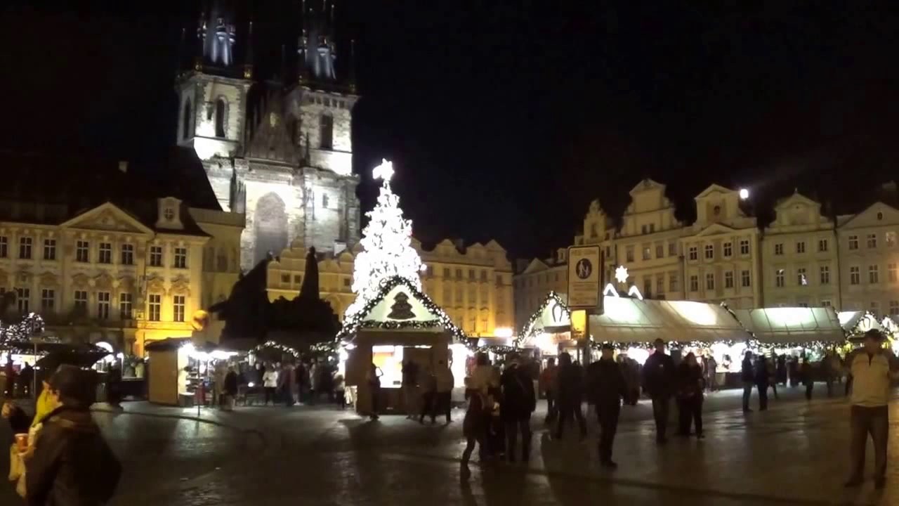 Praha Staroměstské náměstí vánoční trh - YouTube