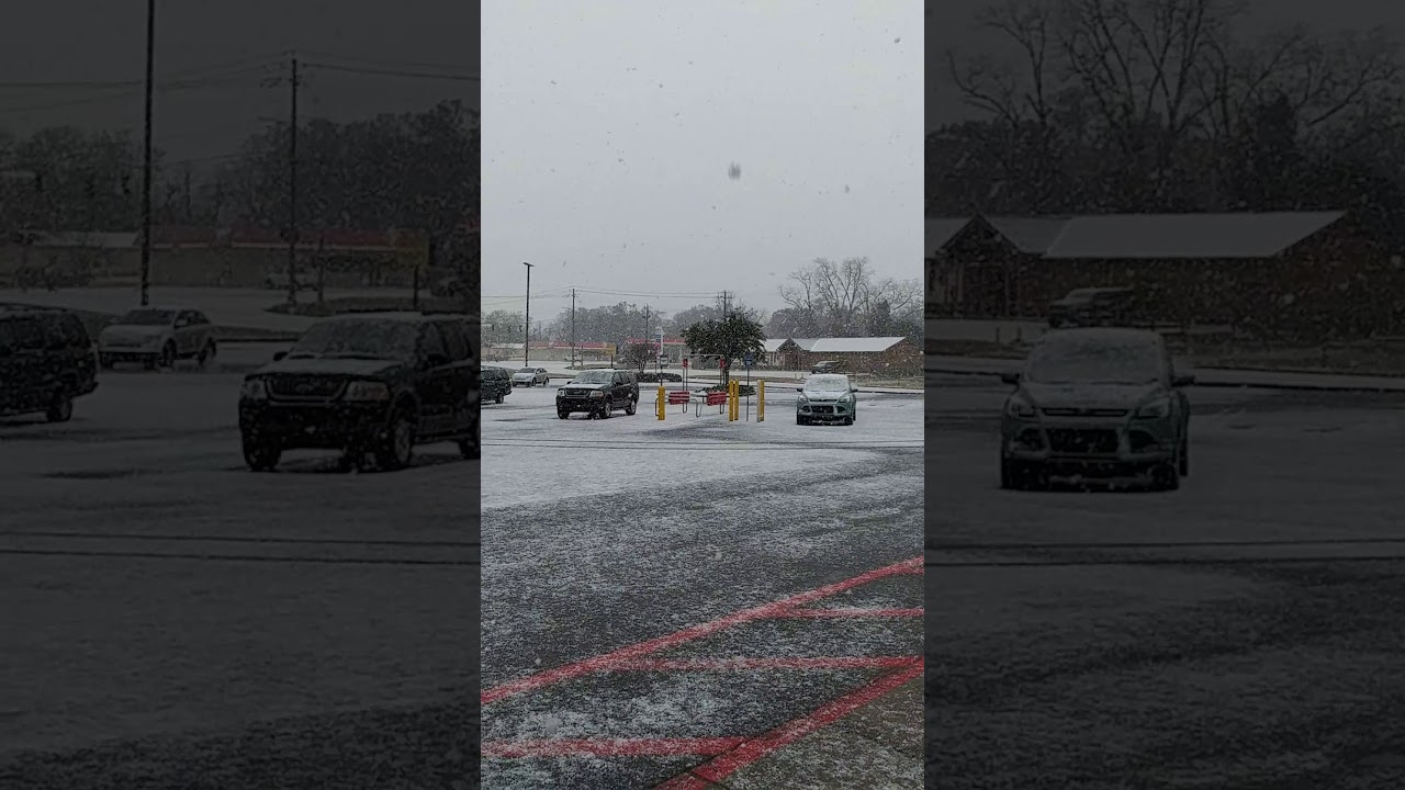 Snow in Valdosta GA 1/3/18 - YouTube