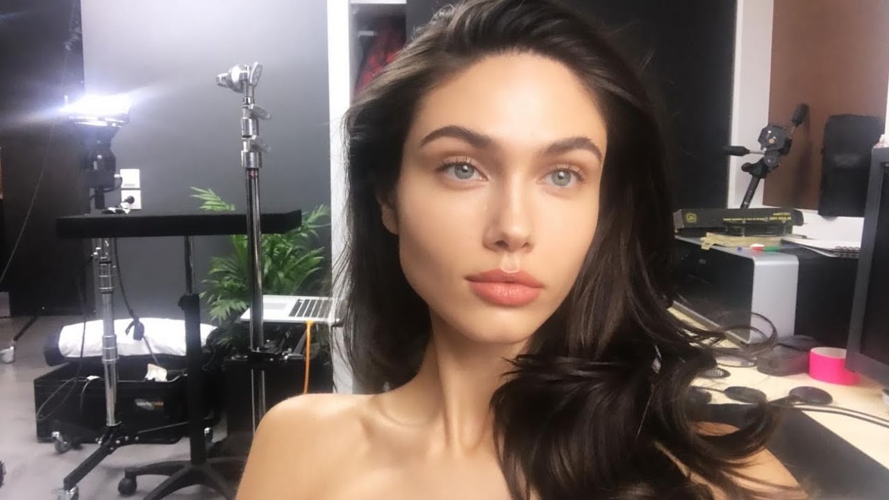 SUBMAKER'S SECRET SANTA @saintsslut | cheek fillers & contouring *ੈ ‧₊˚ - YouTube