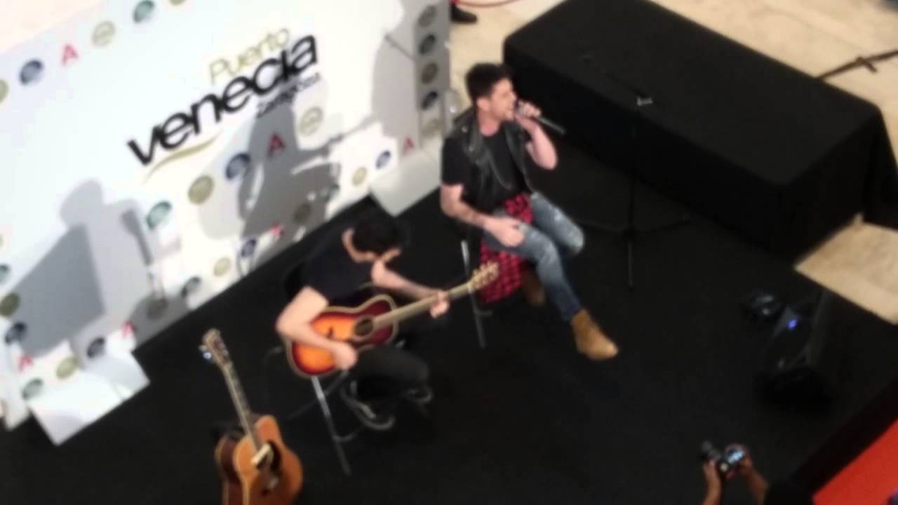 Jay Santos - Dale Morena Concierto en acustico Zaragoza - YouTube