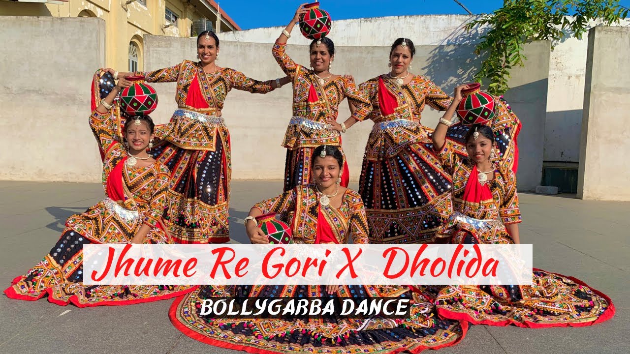 Jhume Re Gori X Dholida | Diwali Group Dance Performance | Navratri ...