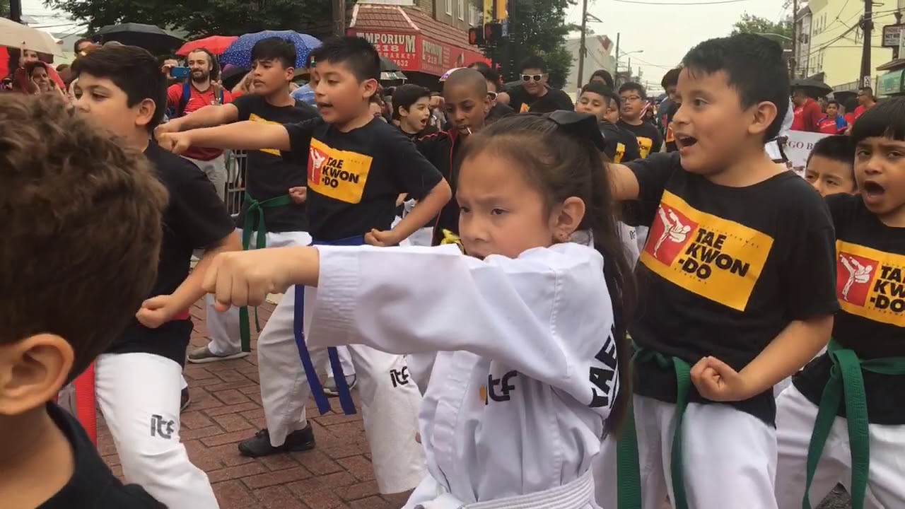 2018 Newark Portugal Day Parade - YouTube
