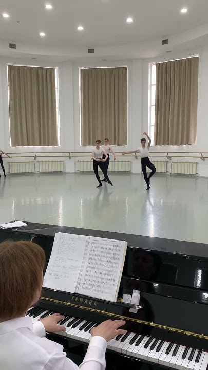 2 уверта #dance #choreography #dancer #dancestudio #танец #ballet # ...
