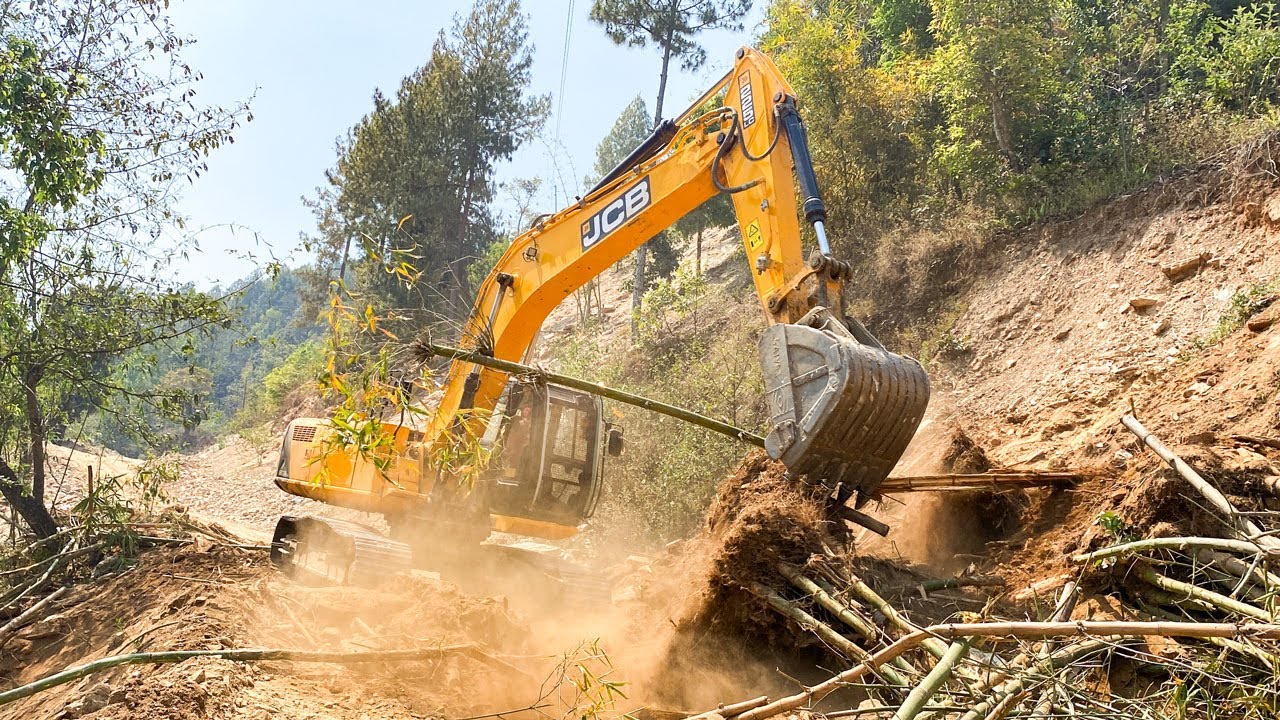 Powerful Excavator Operations: Landslide Clearance, Truck Loading, and ...