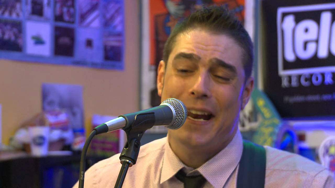 7 Sunshine - The Ben Charles Band on Live Lunch Break - YouTube