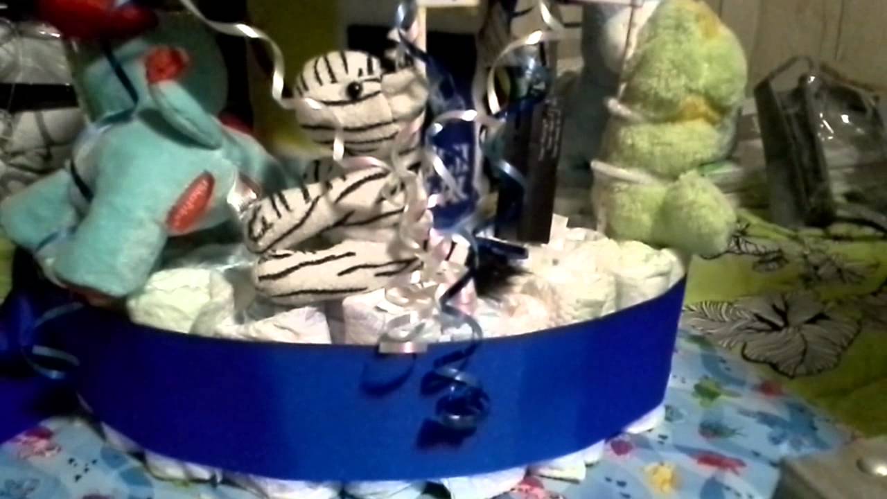 LIGHTED MERRY-GO-ROUND DIAPER CAKE - YouTube