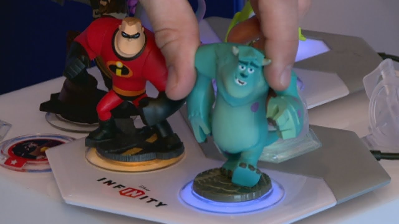 Disney Infinity preview: This year's hottest Christmas toy? - YouTube