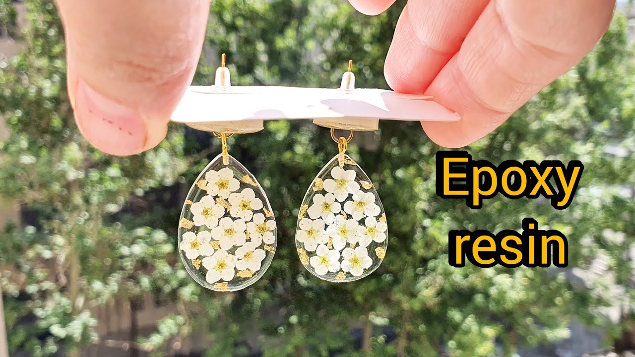 Epoxy resin tutorial / Resin earrings / How to make a resin earring ...