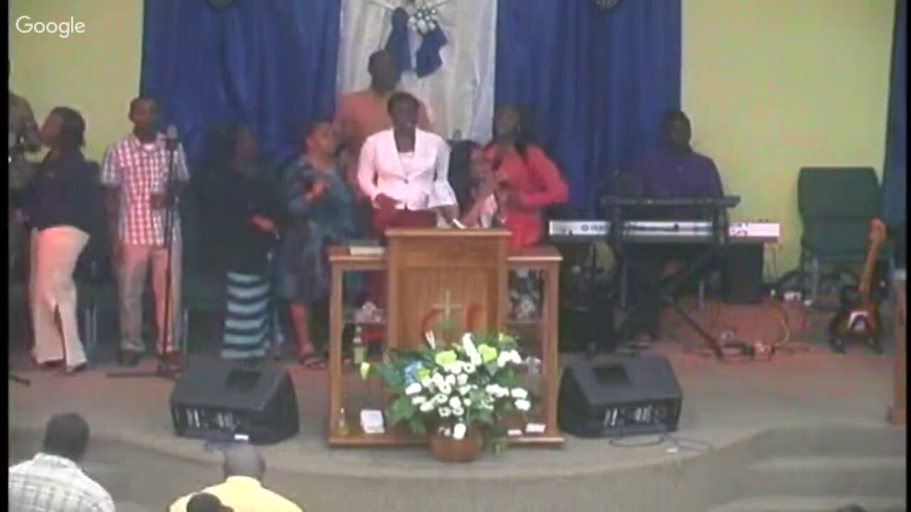 Evangelist Maxine Johnson Night Service - YouTube