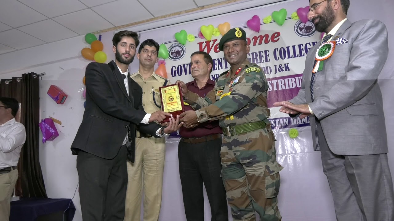 award for Outstanding performance as president student union - YouTube