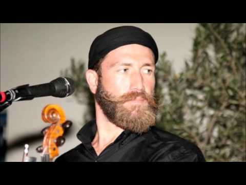 Λουσακιανος Μαρτσακης Συρτα ΕΚΦΘ 2004 - YouTube