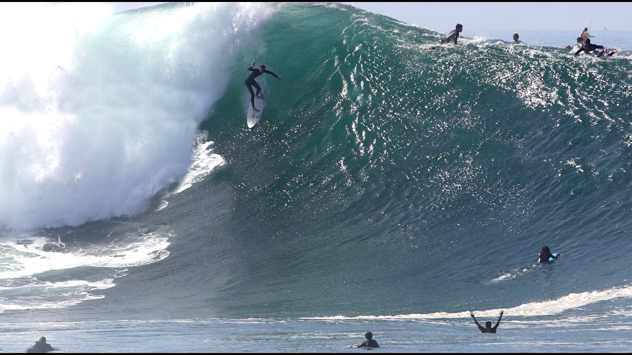 Raw Surf Clips featuring HUGE Wedge Waves - YouTube