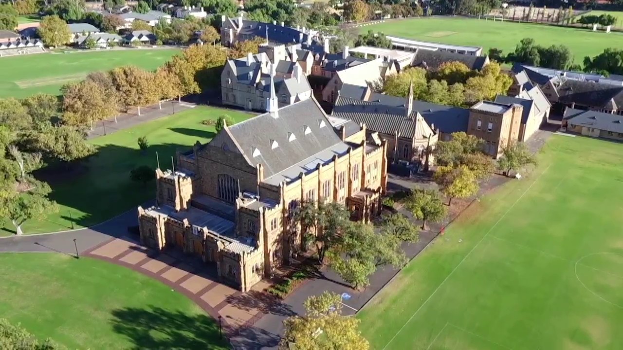 St Peter's College fly over its grounds and buildings - YouTube