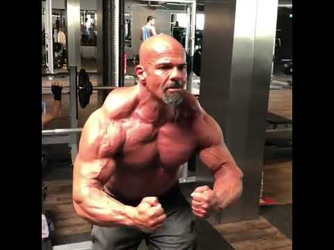 Helmut München Bodybuilder - YouTube