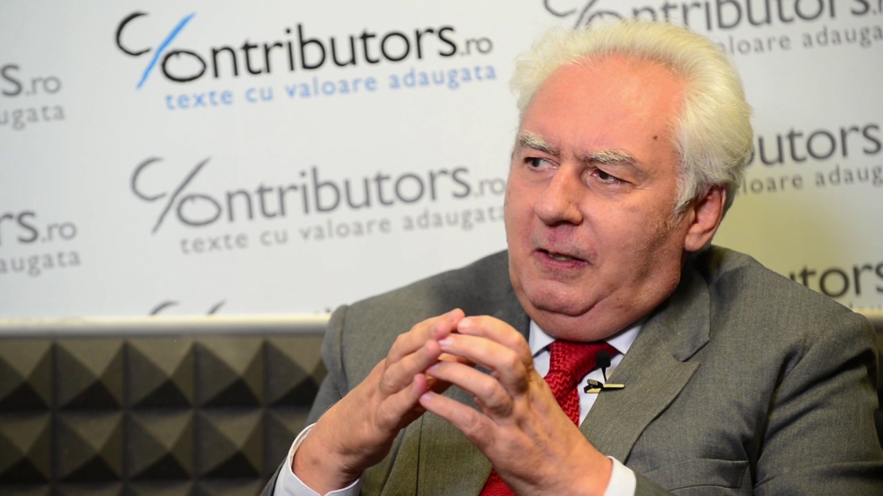 Interviu - Lucian Boia - YouTube