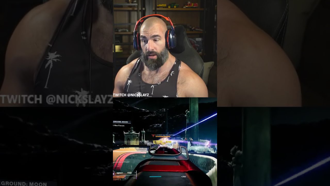 Most Muscular Apex Streamer! - YouTube