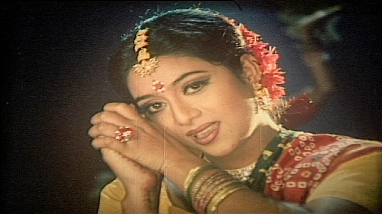 Ronger Manush Rongila Re By ( Sabina Yasmin ) - Shabnur | Shakib Khan ...