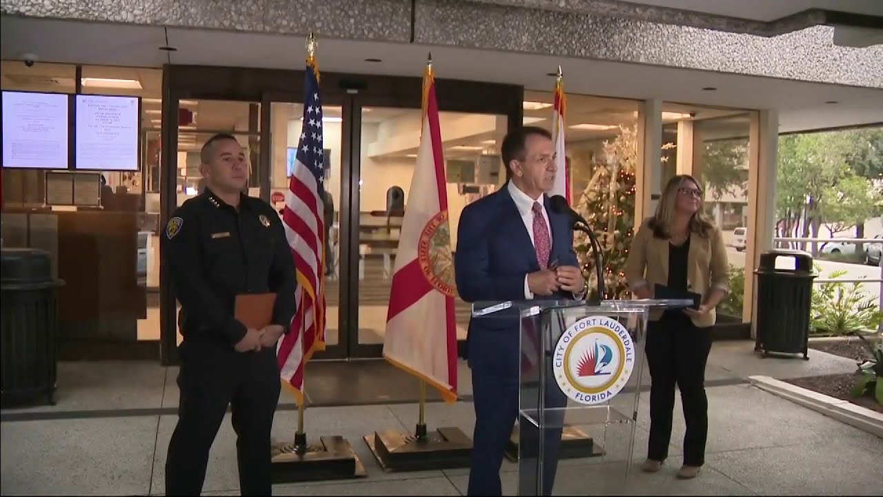Feds fund Fort Lauderdale’s new high-tech gun intelligence center - YouTube