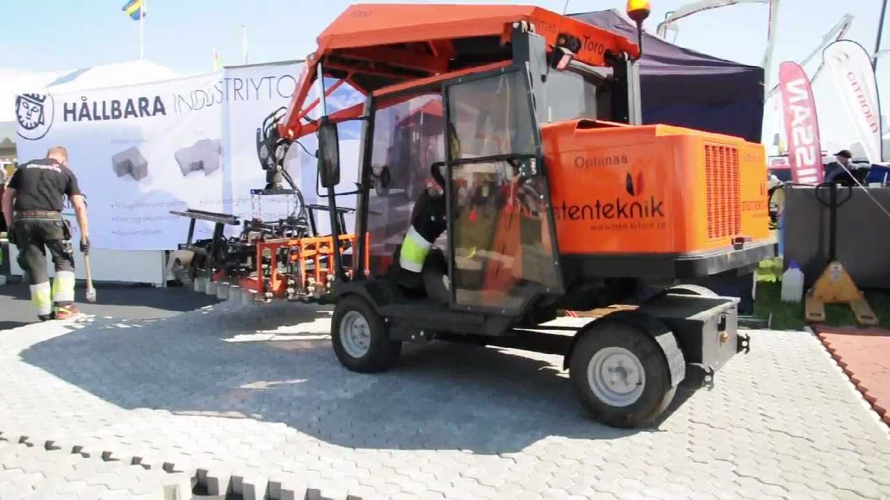 Toro Optimas H88 [MaskinExpo 2011] - YouTube