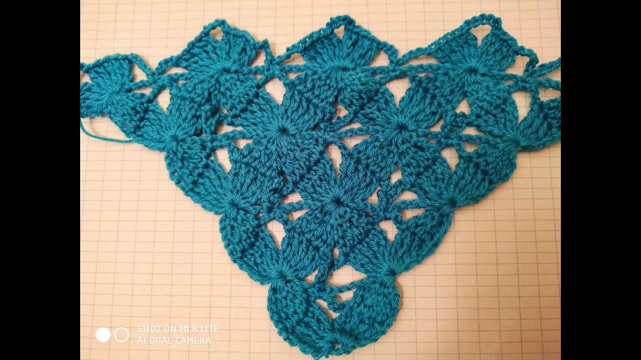 Τρίγωνο σάλι με βελονάκι TRIANGLE SHAWL - YouTube