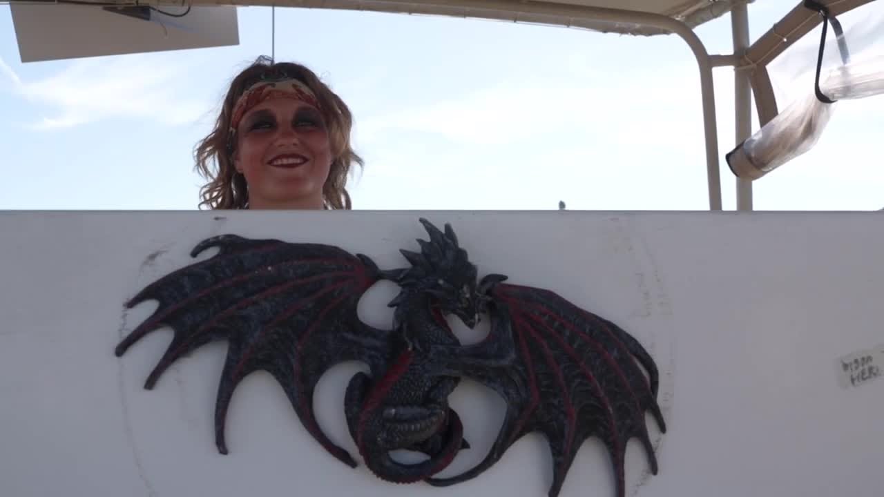 21-year-old becomes first female pirate ship captain in the Coastal ...