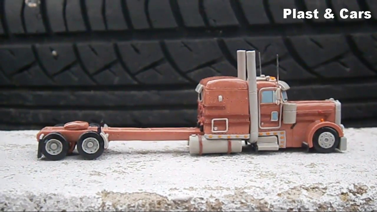 Peterbilt 379 EXHD "Texas Star" Bad ass scale model truck - YouTube
