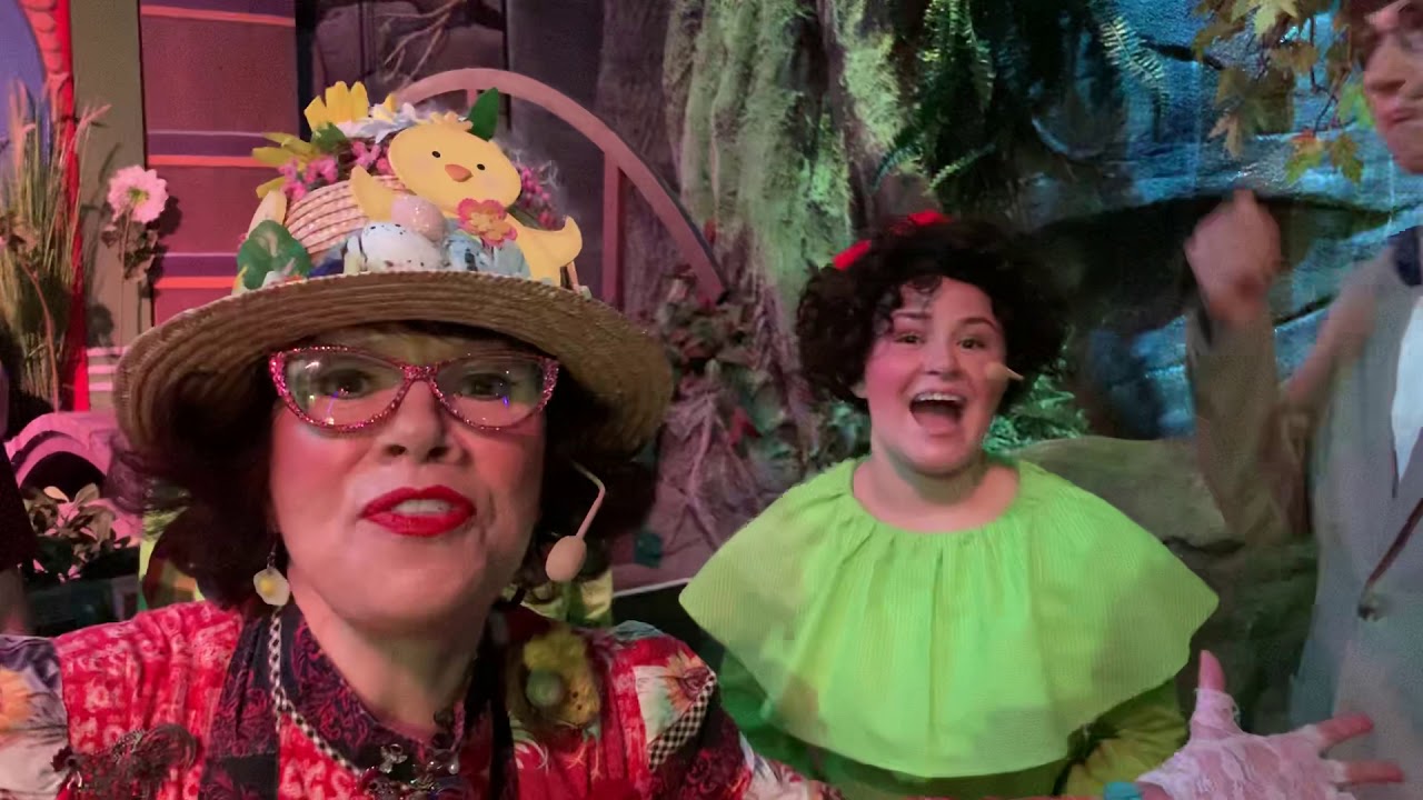 Miss Lillian’s Fun Visit with The Little Engine Playhouse 2019 Cast 🦋🎭🎶 ...