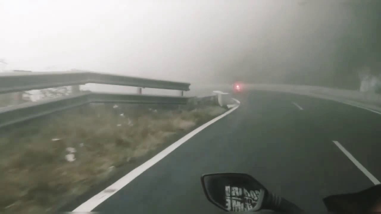 Mist coverd roads | dhimbam ghat road | hill rides | early morning ride ...