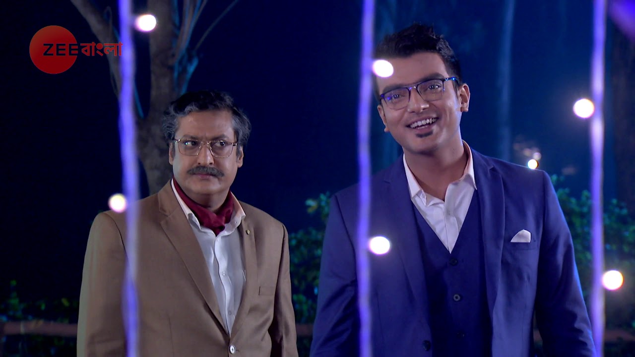 Alo Chhaya - Best Scene - 172 - Arnab Banerjee, Debadrita Basu ...